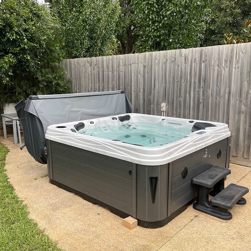 Why Insulated Spas Are a Better Choice for Your Home – Spas Wholesale